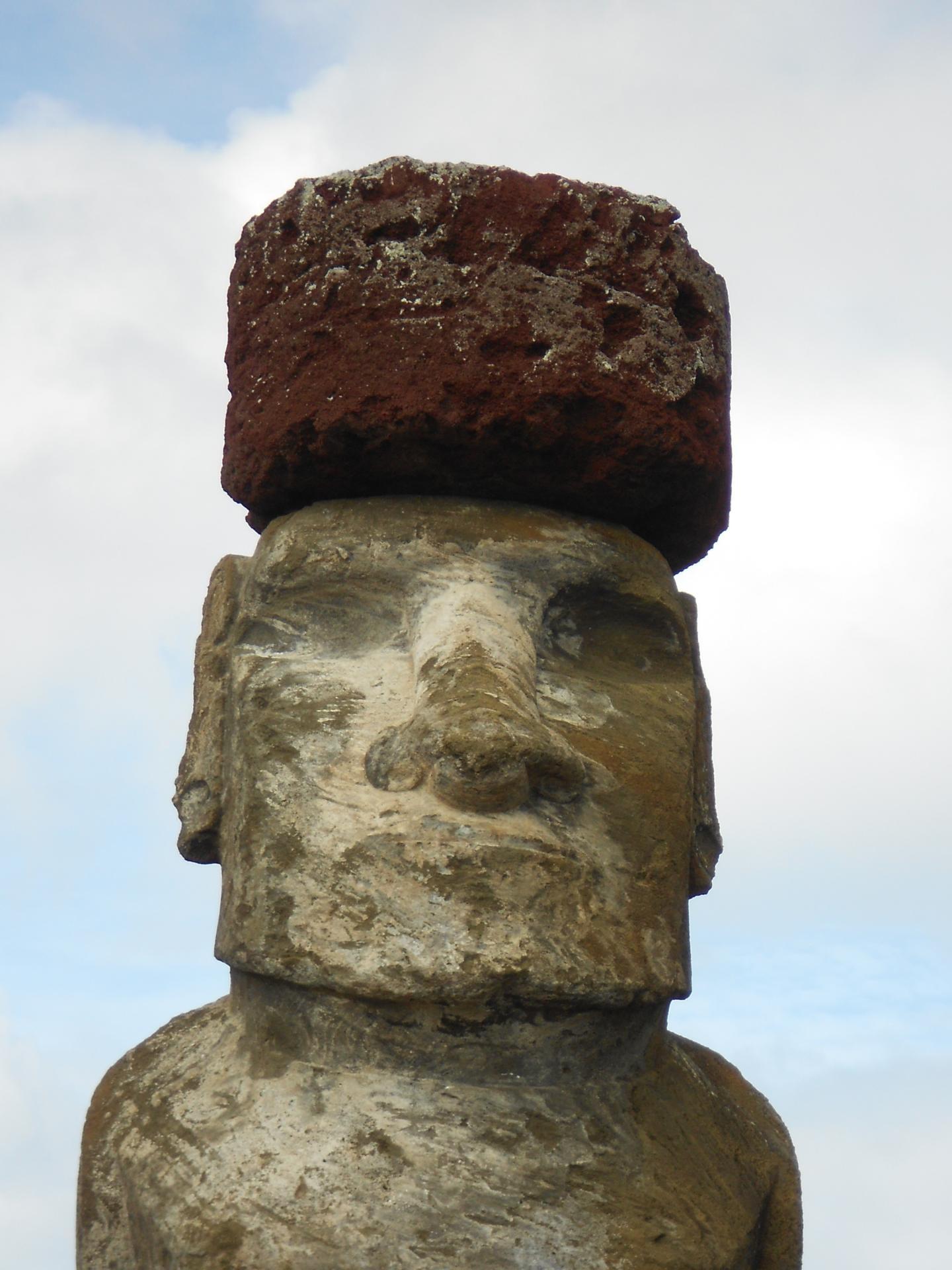 Easter Islanders used rope, ramps to put giant hats on famous statues ...