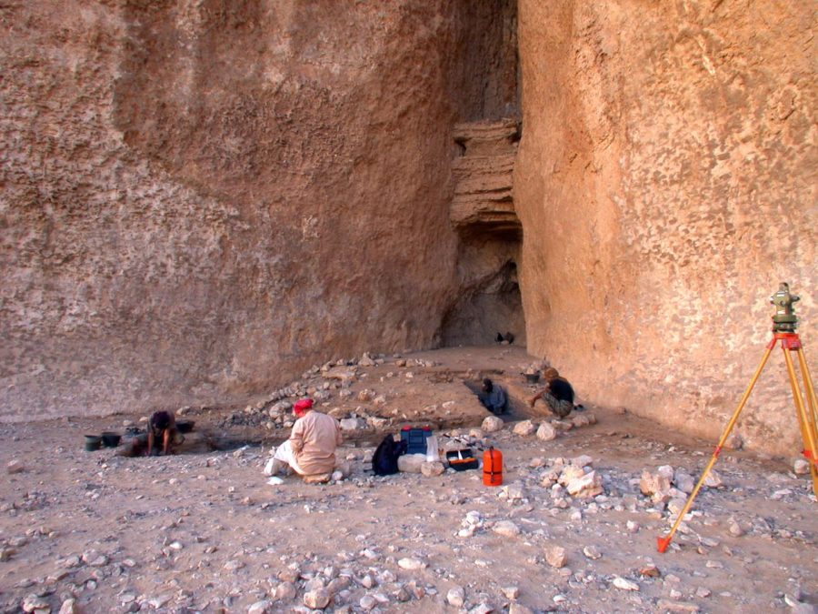 An iconic Native American stone tool technology discovered in Arabia ...