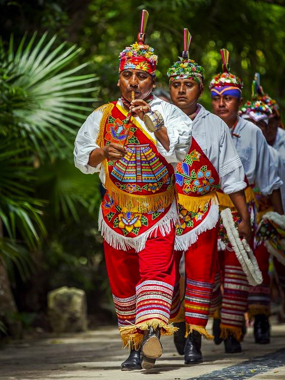The Papantla Pole Dancers – Popular Archeology