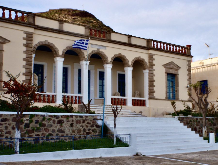 Milos, Greece’s Unsung Ancient Island Paradise – Popular Archeology