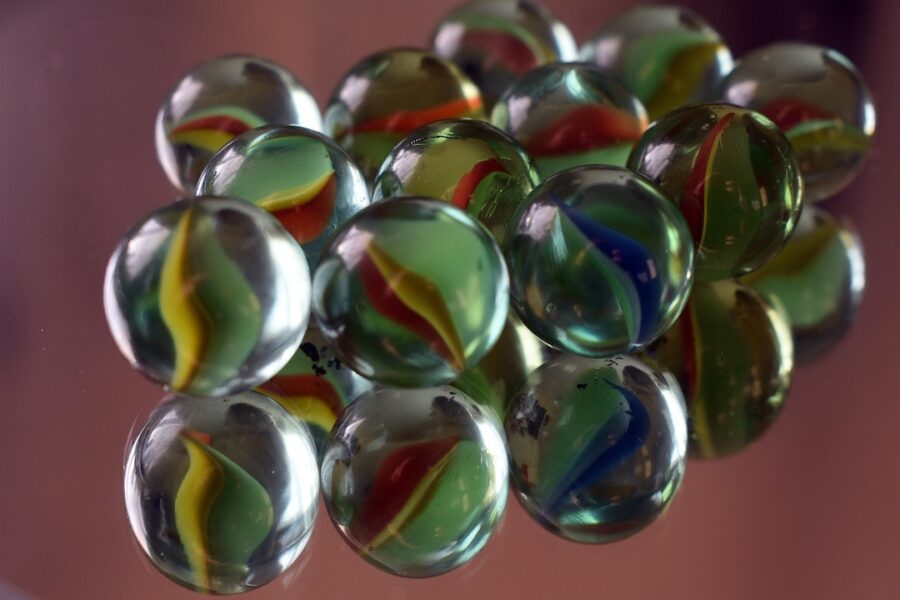 Lustrous Surfaces: Easy on the Eyes, Easy on the Nervous System ...