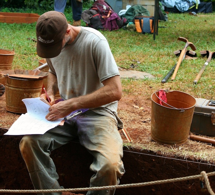 The Literature of Human Origins: Narratives from Excavation and ...